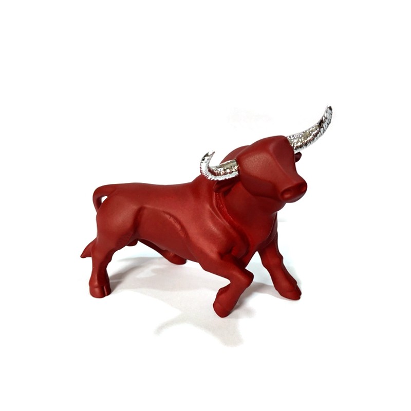 "Toro" figure with silver horns from Nadal