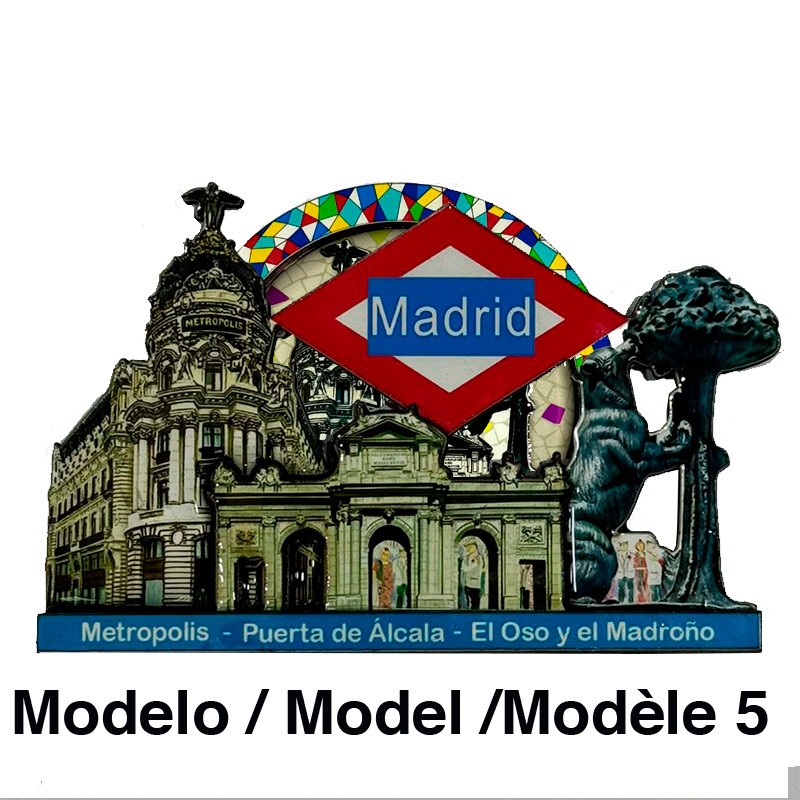Wooden fridge magnet "Madrid"