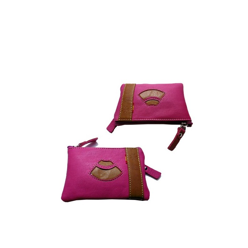 Matador cape coin purse Ubrique leather in ZiNGS souvenir shop Madrid